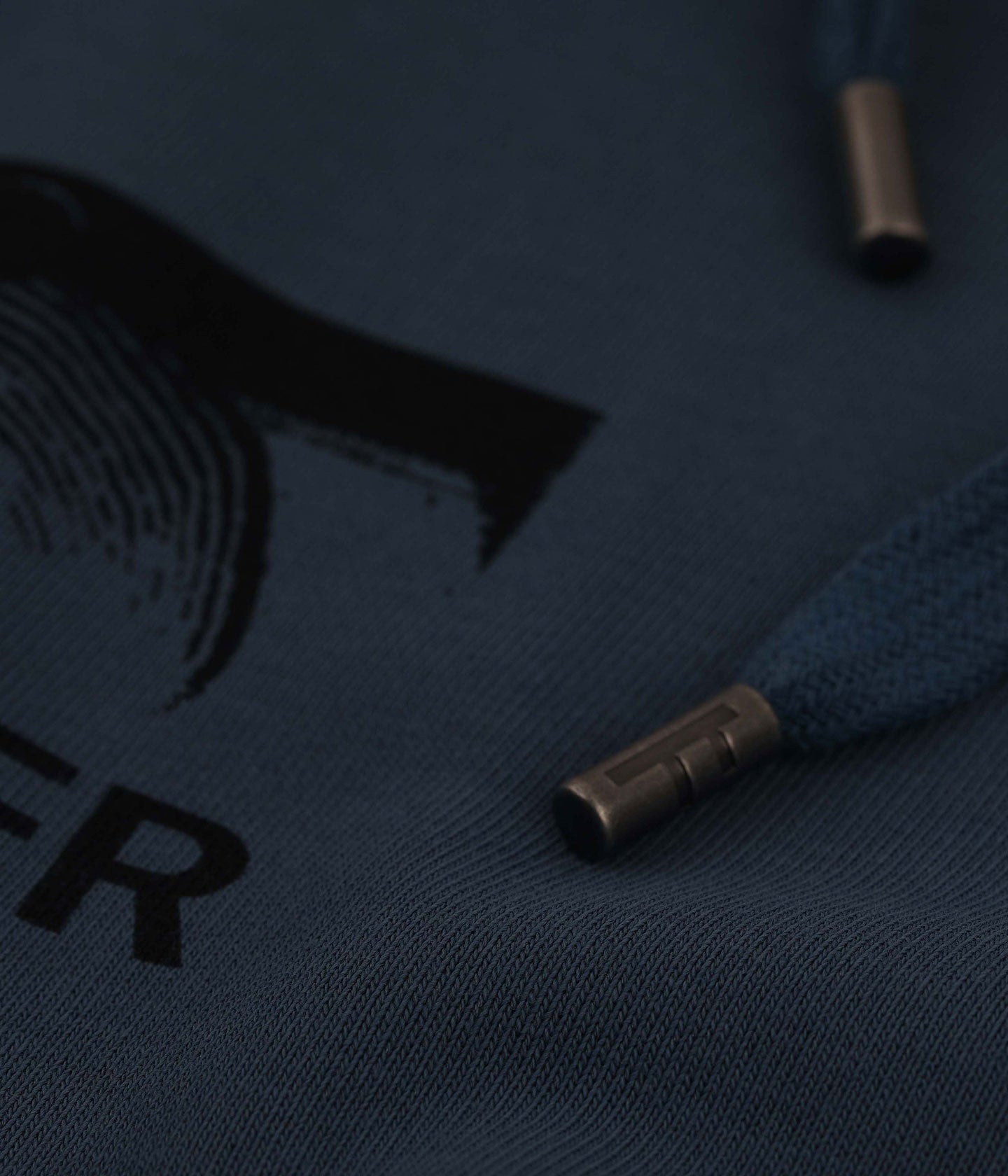 COLLISION CRUX HOOD // CADET – FORMER MERCHANDISE | JAPAN OFFICIAL SITE